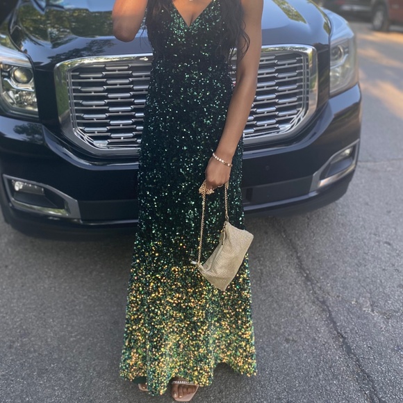 Alyce Paris | Dresses | Glamorous Emerald Green Gold Iridescent Prom ...
